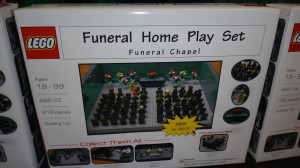 CONFESSIONS OF A FUNERAL DIRECTOR » 12 Photos of the LEGO Funeral Home ...
