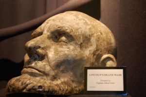CONFESSIONS OF A FUNERAL DIRECTOR » 16 Famous Death Masks